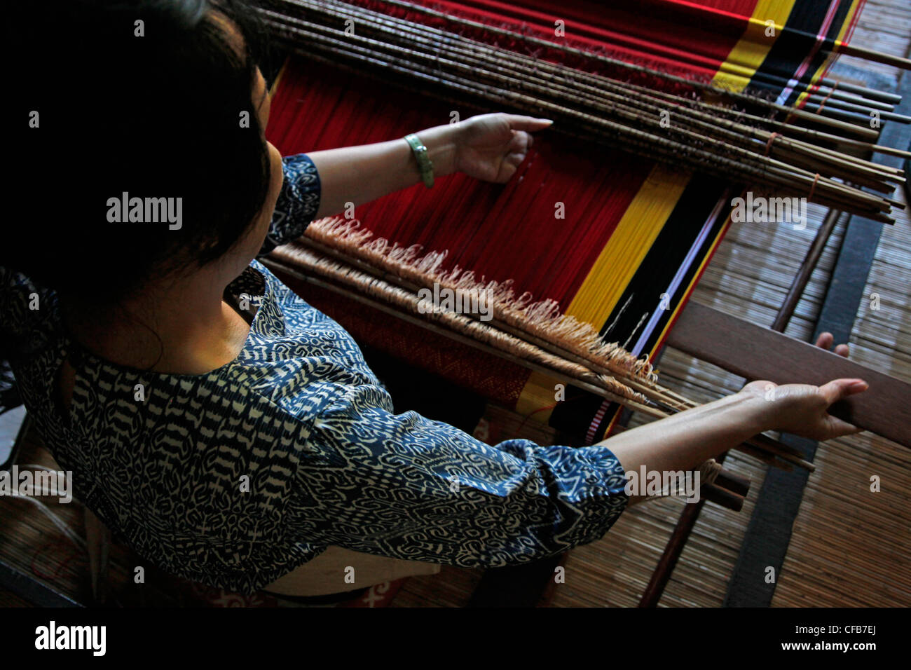 Iban woman hi-res stock photography and images - Alamy