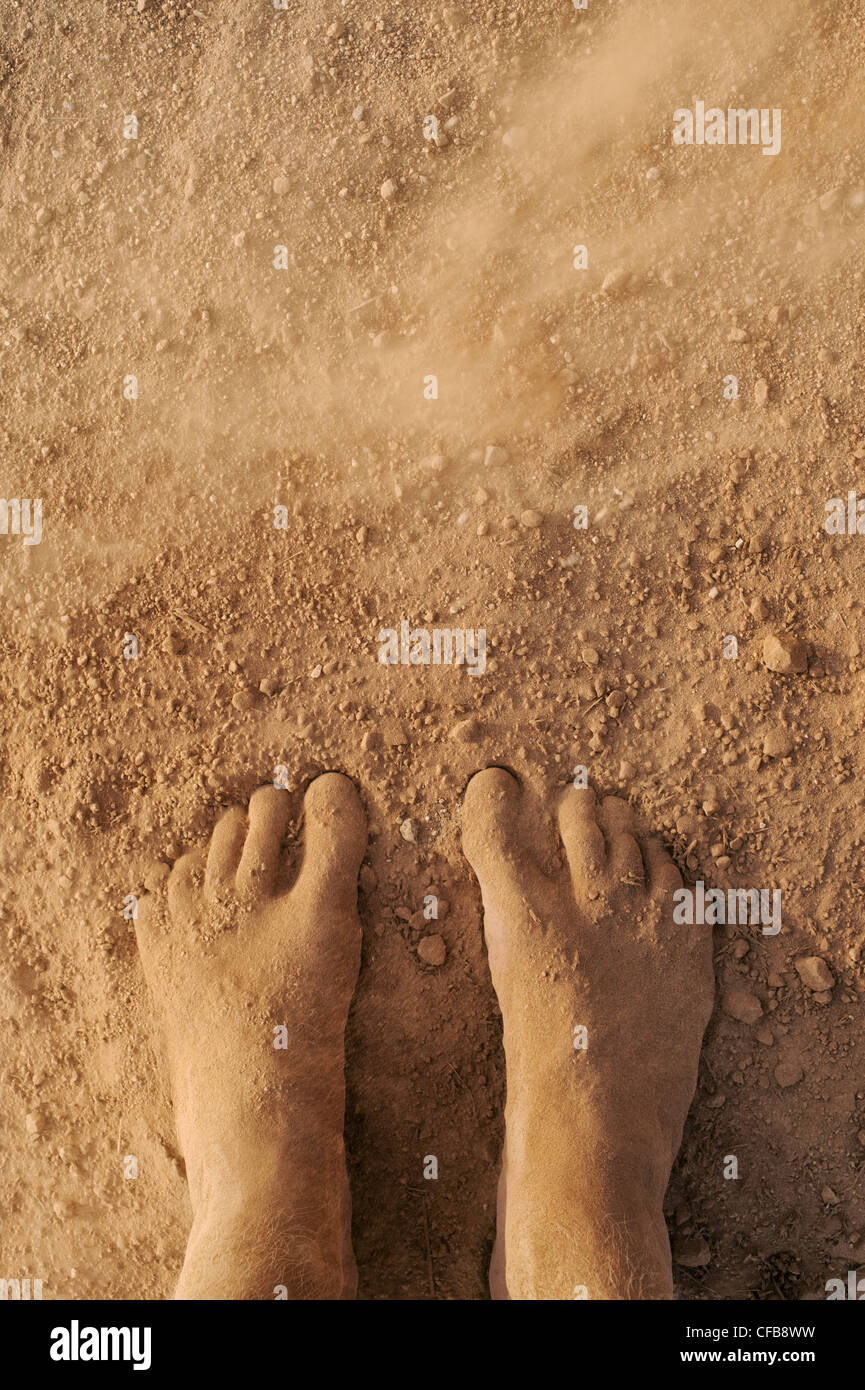Feet In Mud Stock Photos & Feet In Mud Stock Images - Alamy