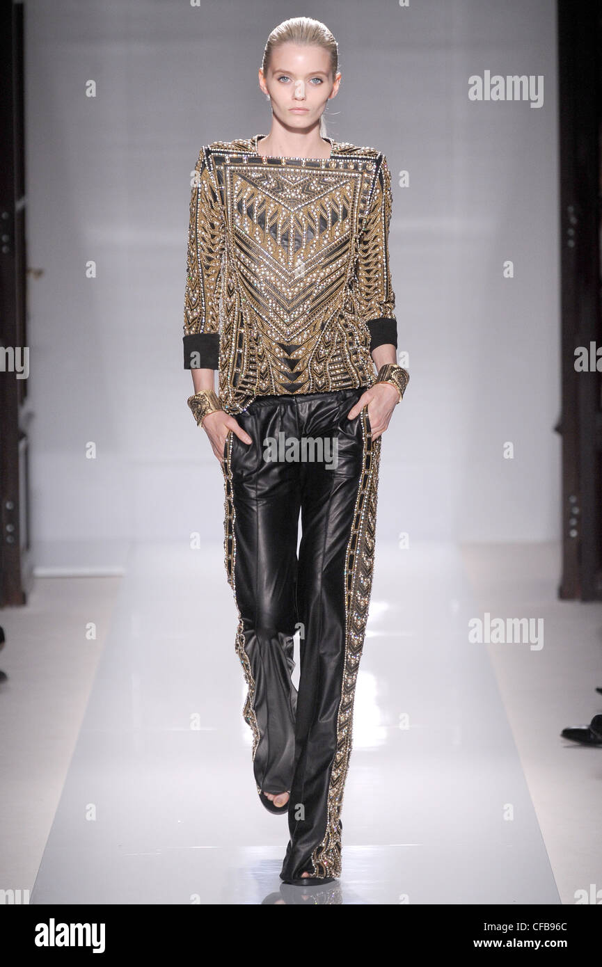 Balmain paris hi-res stock photography and images - Alamy
