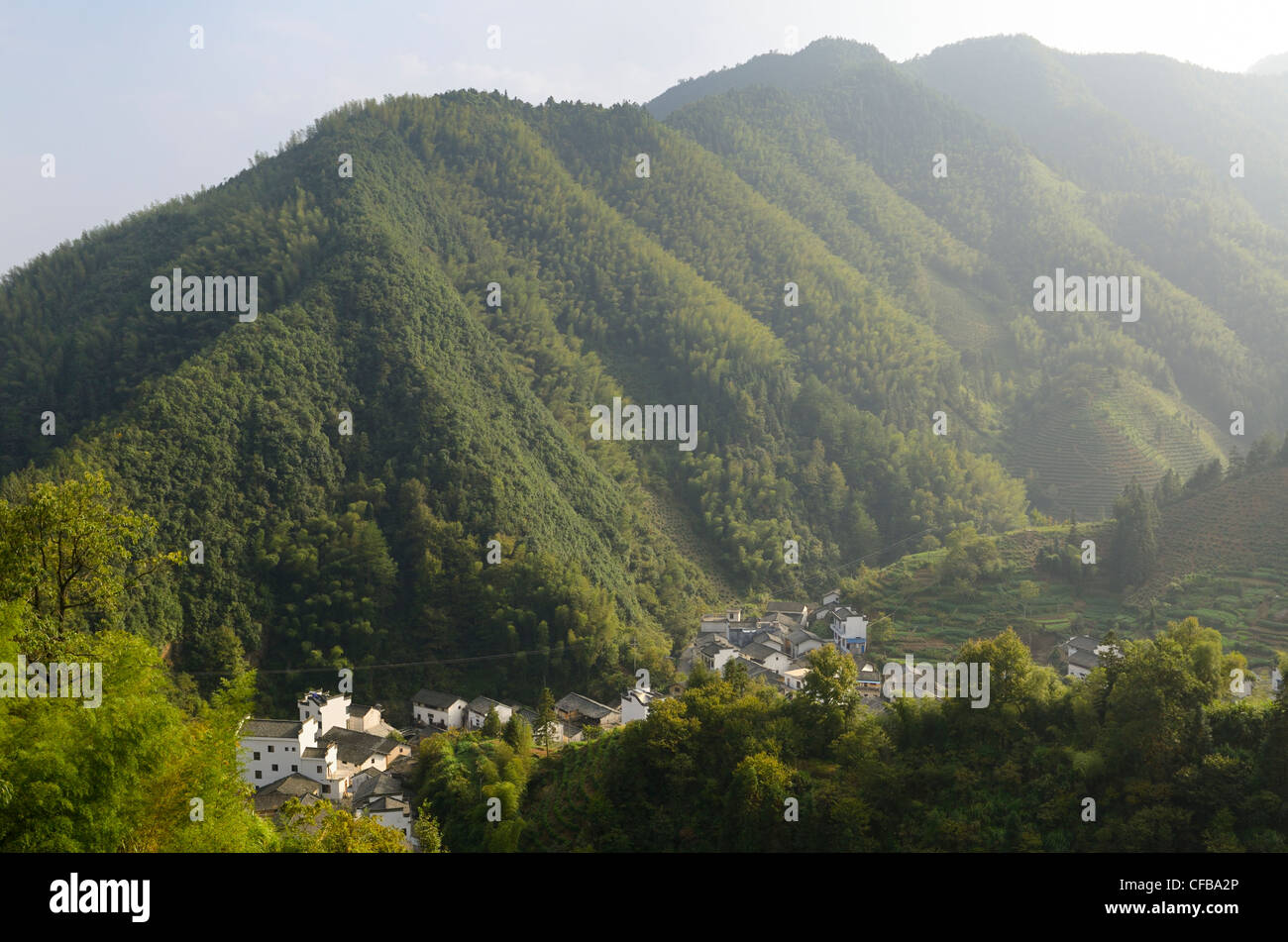 Feng le lake hi-res stock photography and images - Alamy