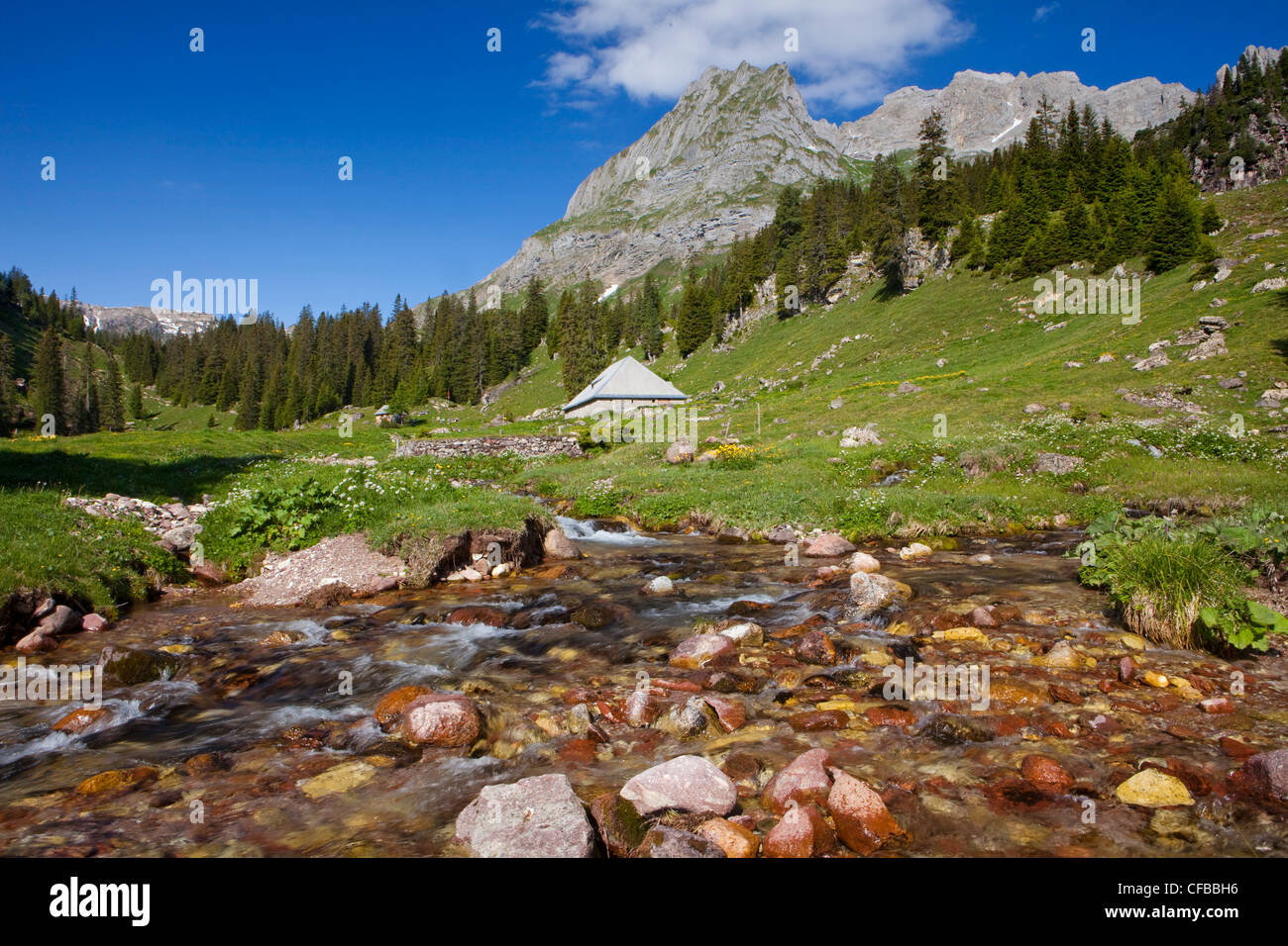 Mountain, mountains, hut, mountain house, alp hut, canton Glarus ...