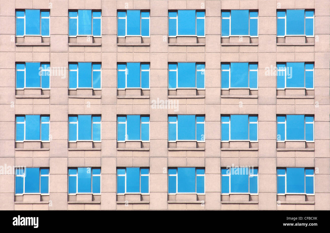 building mirror square pattern Stock Photo - Alamy