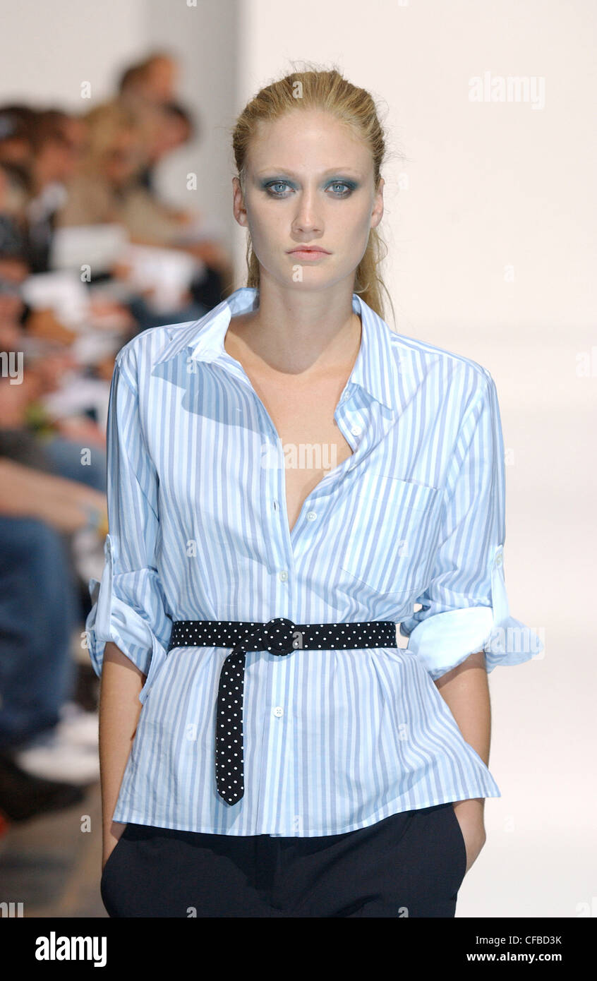 Margaret Howell London Fashion Ready to Wear Spring Summer Model long ...