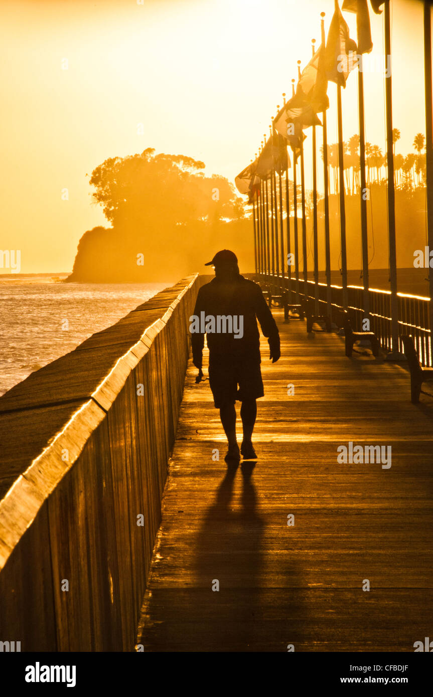 Sunset vertical hi-res stock photography and images - Alamy