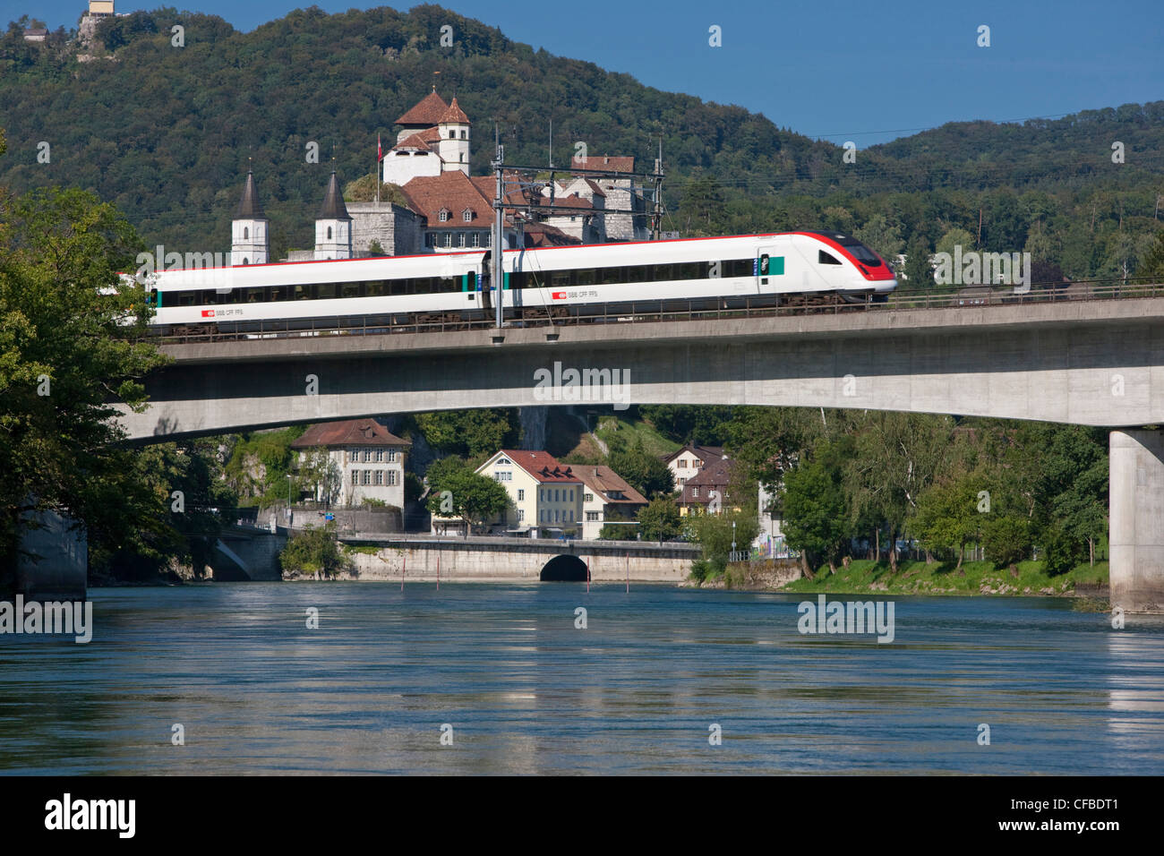 River, Flow, water, castle, canton, Switzerland, Europe, Aargau, road ...