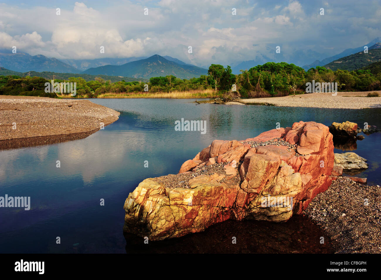 boulder, rock, riverscape, river landscape, river outfall, mouth of a ...