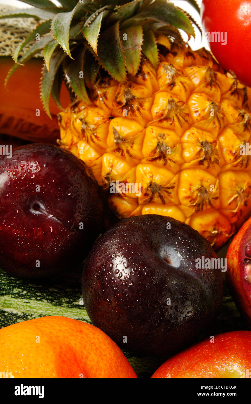 Melon and plums hi-res stock photography and images - Alamy