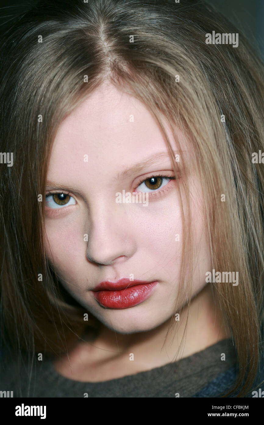 Sue Stemp Backstage New York Autumn Winter Model wearing dark red ...