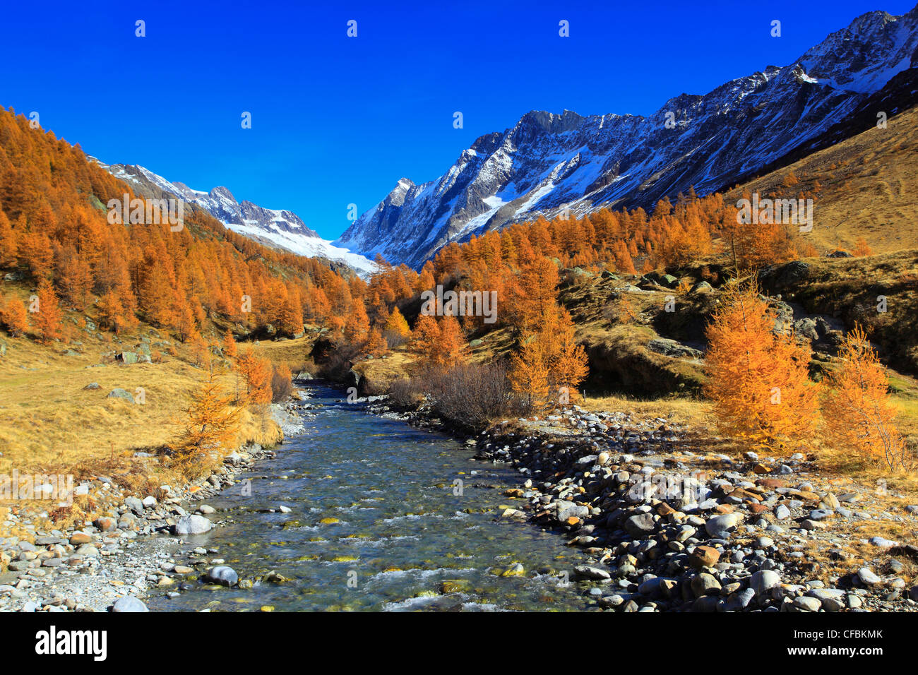 View, Lötschenlücke, Fafleralp, riverbed, autumn, colors, Lonza, river ...