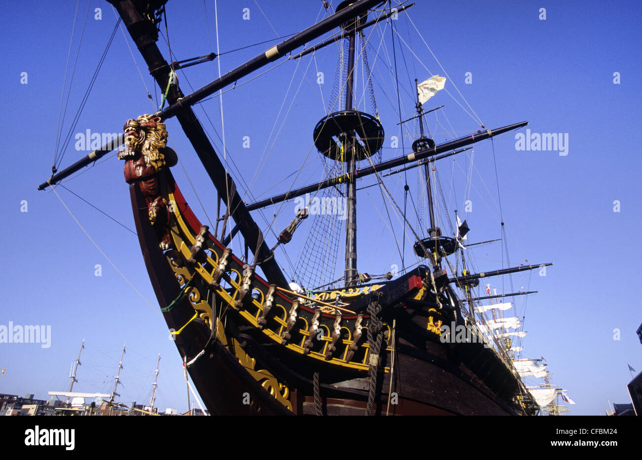 Dutch Replica VOC ship "Prins Willem" during the SAIL 2005 maritime ...