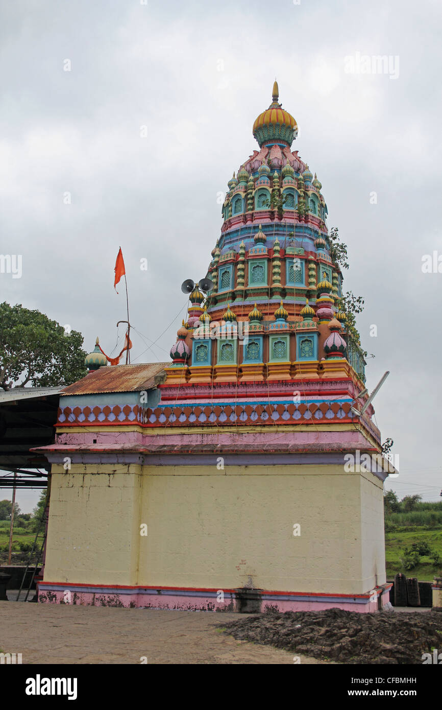 Statues of lord krishna mahadeva hi-res stock photography and images ...