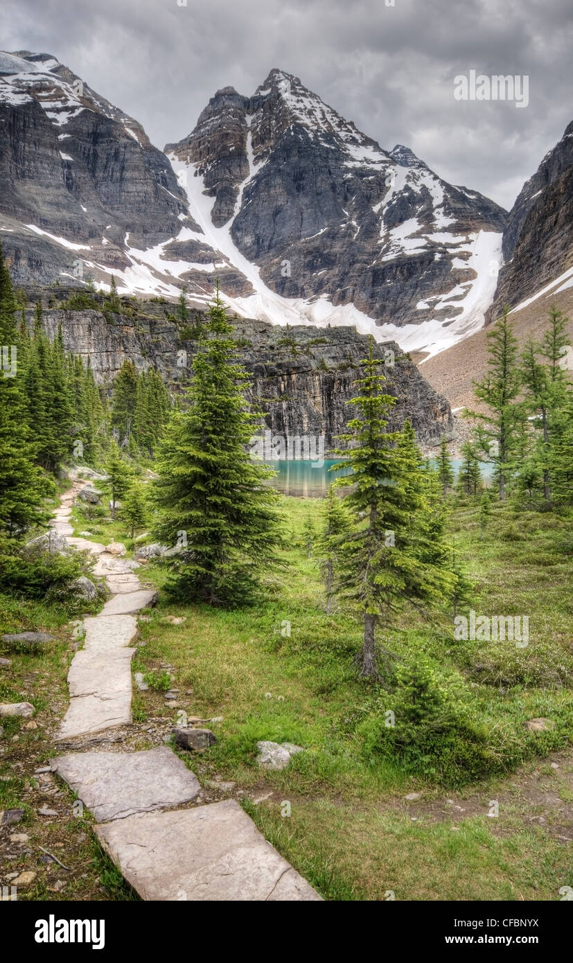 Glacier Peak, Mount Lefroy, Lake Victoria, Lake Oesa Trail, Yoho ...