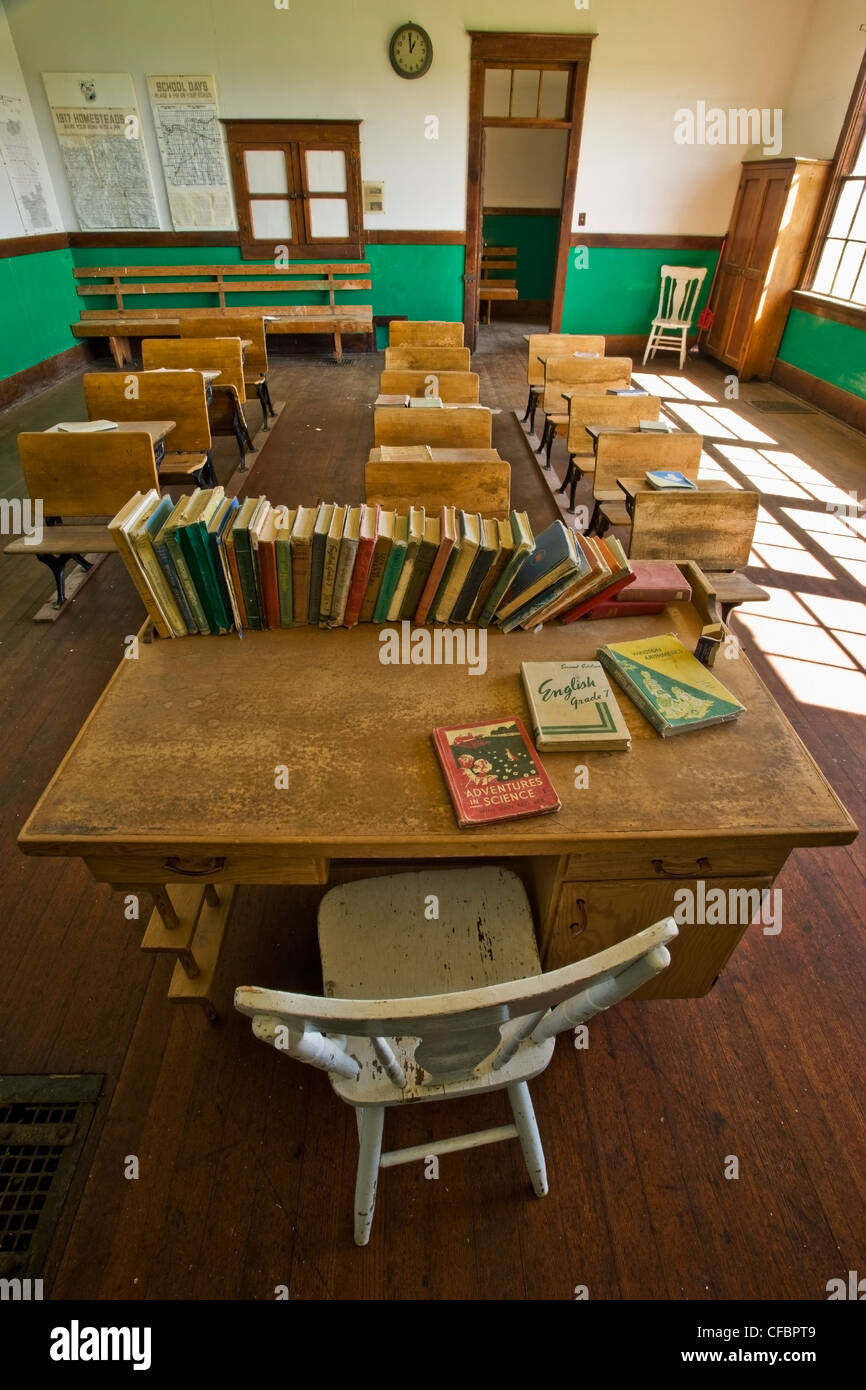 One room schoolhouse hi-res stock photography and images - Alamy