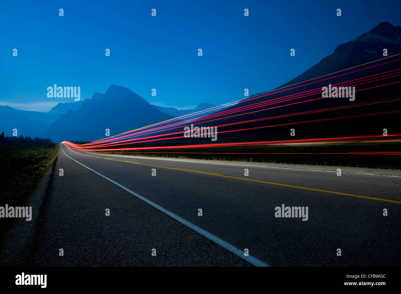 Passing vehicle hi-res stock photography and images - Alamy