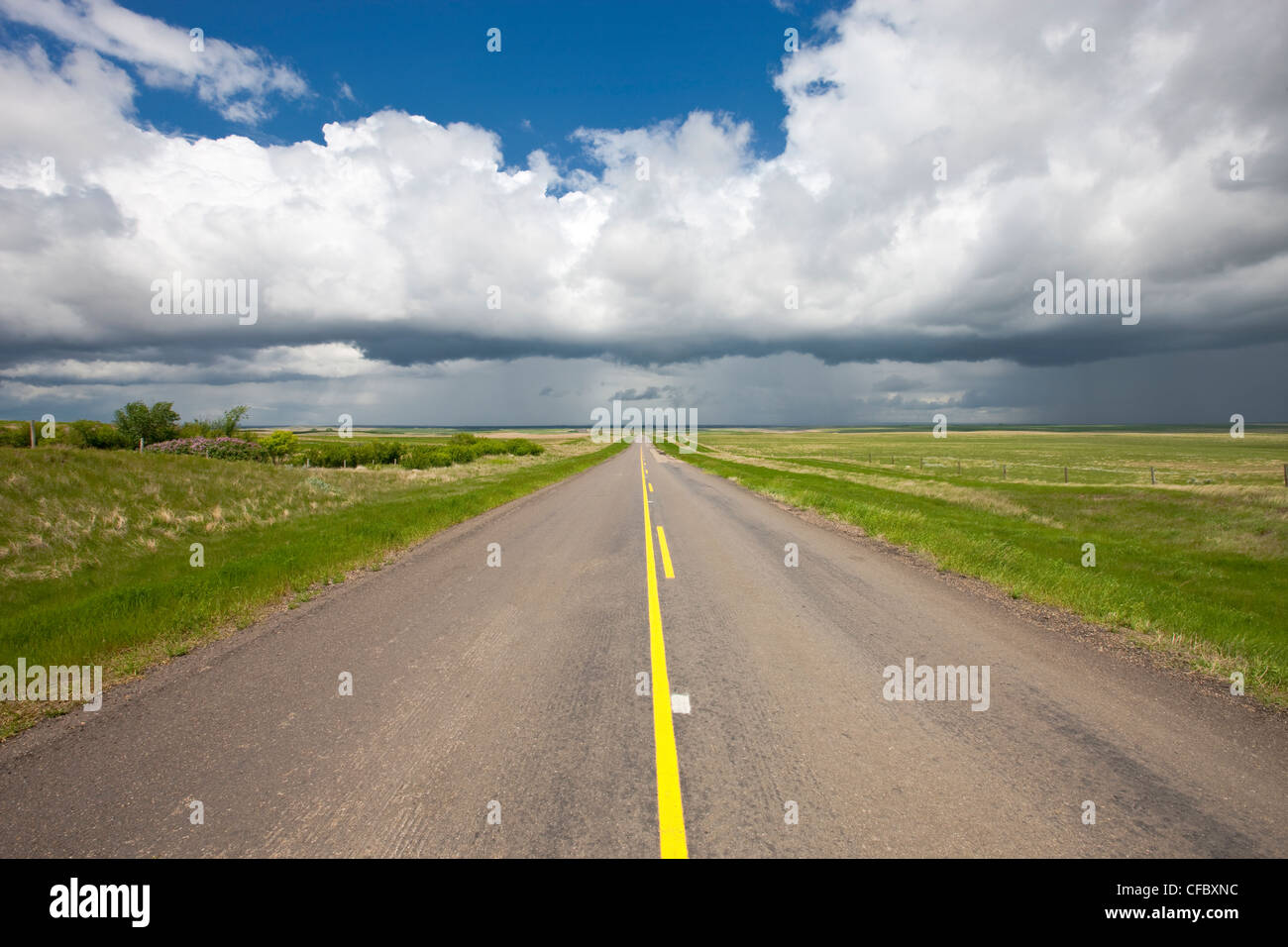 Saskatchewan highways hi-res stock photography and images - Alamy