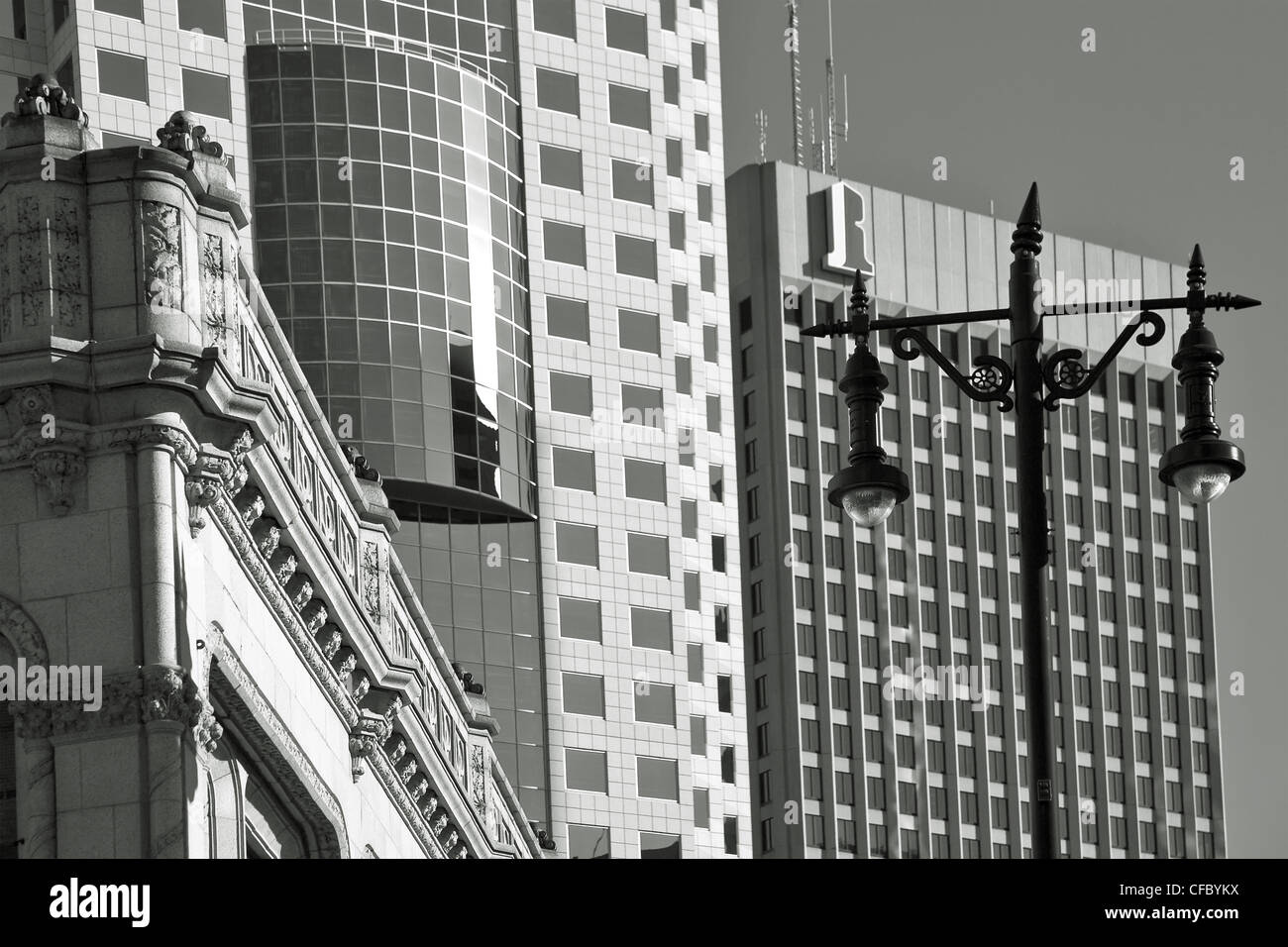 Monotone architecture hi-res stock photography and images - Alamy