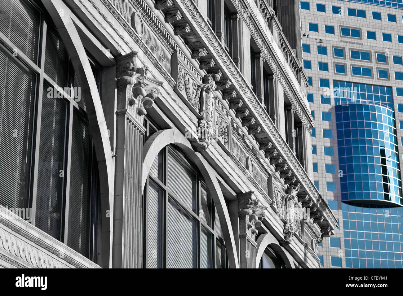 Contrasting architecture; the historic Paris Building and modern ...