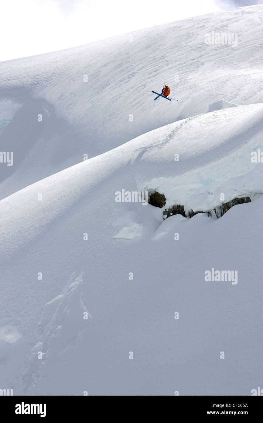 Skier cornice hi-res stock photography and images - Alamy