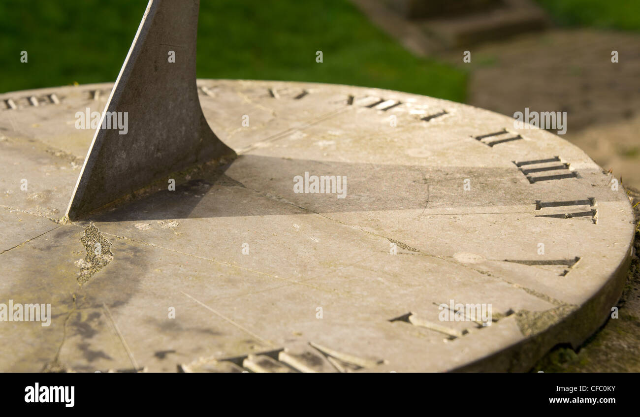 Sundial ancient time measurement hi-res stock photography and images ...