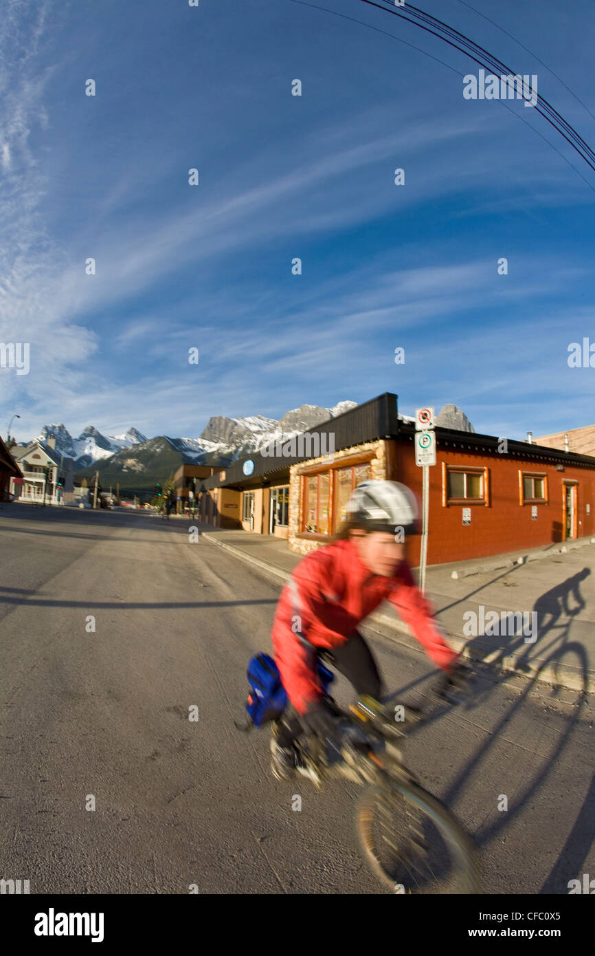Canmore alberta bike hi-res stock photography and images - Alamy