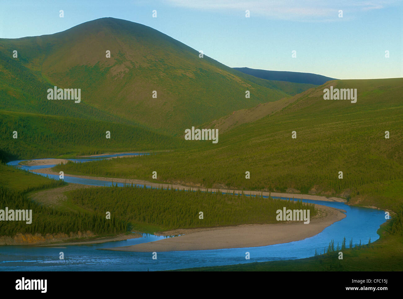 Richardson mountains, yukon, canada hi-res stock photography and images ...