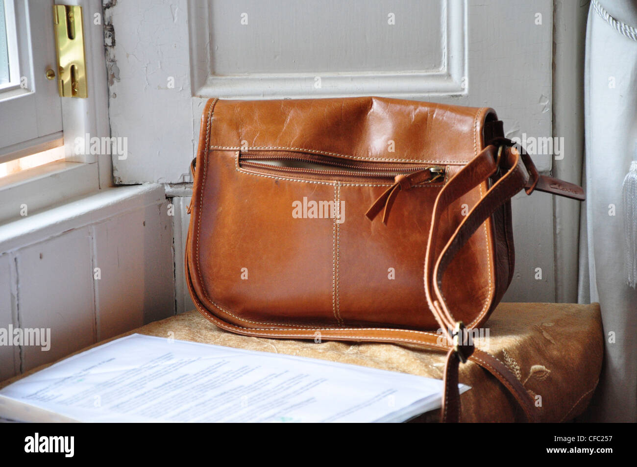 Leather bag hi-res stock photography and images - Alamy