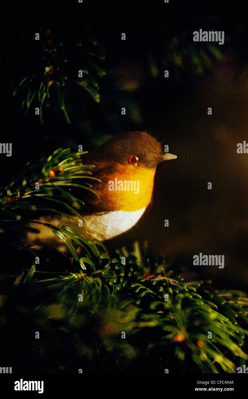 Detail image of Robin Christmas tree decorationAnnabel Moeller Stock ...