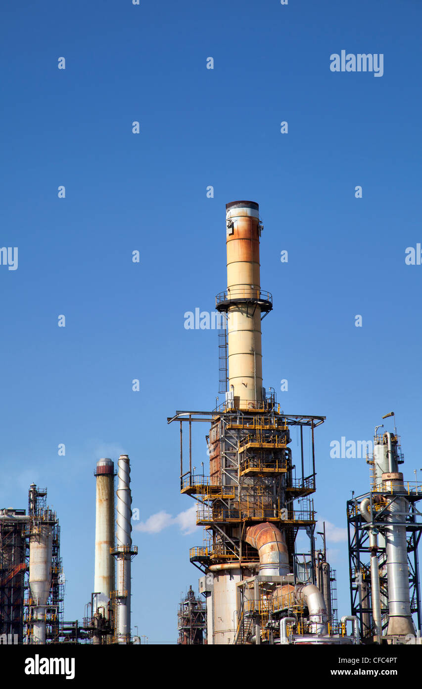Chevron oil refinery hi-res stock photography and images - Alamy