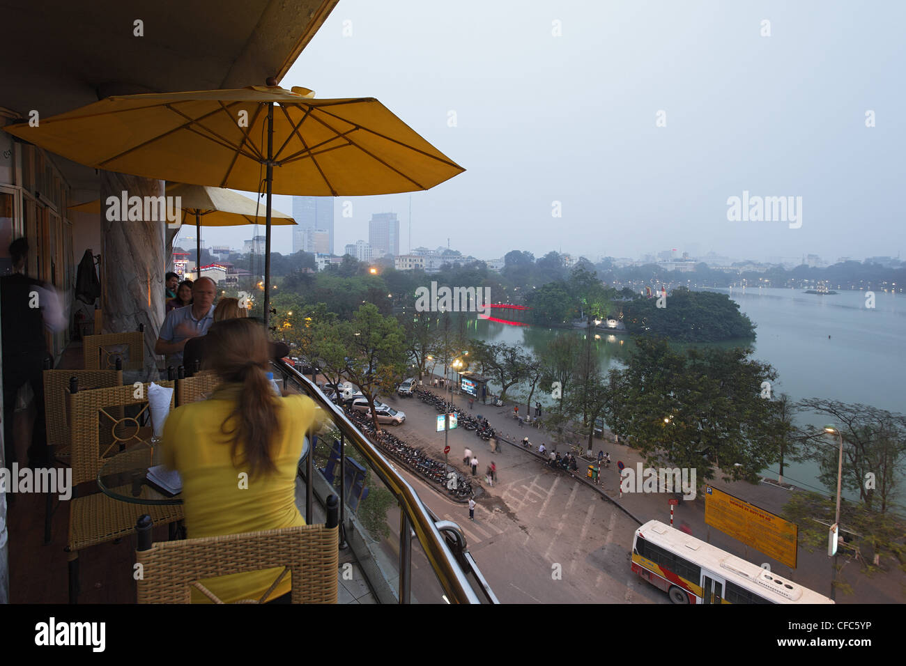 Restaurant near Hoan Kiem Lake, Hanoi, Bac Bo, Vietnam Stock Photo - Alamy