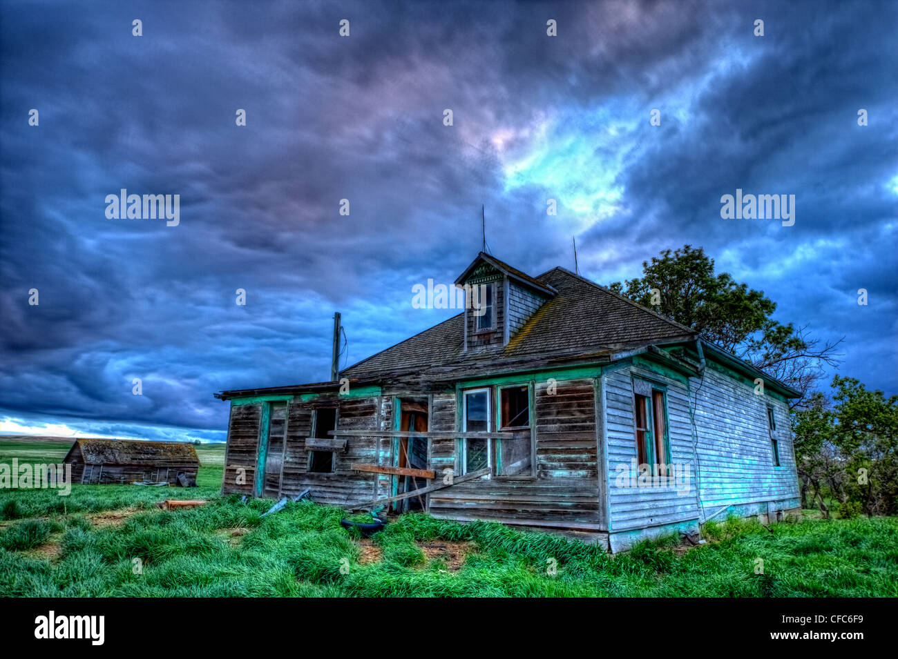 Rural saskatchewan plains hi-res stock photography and images - Alamy