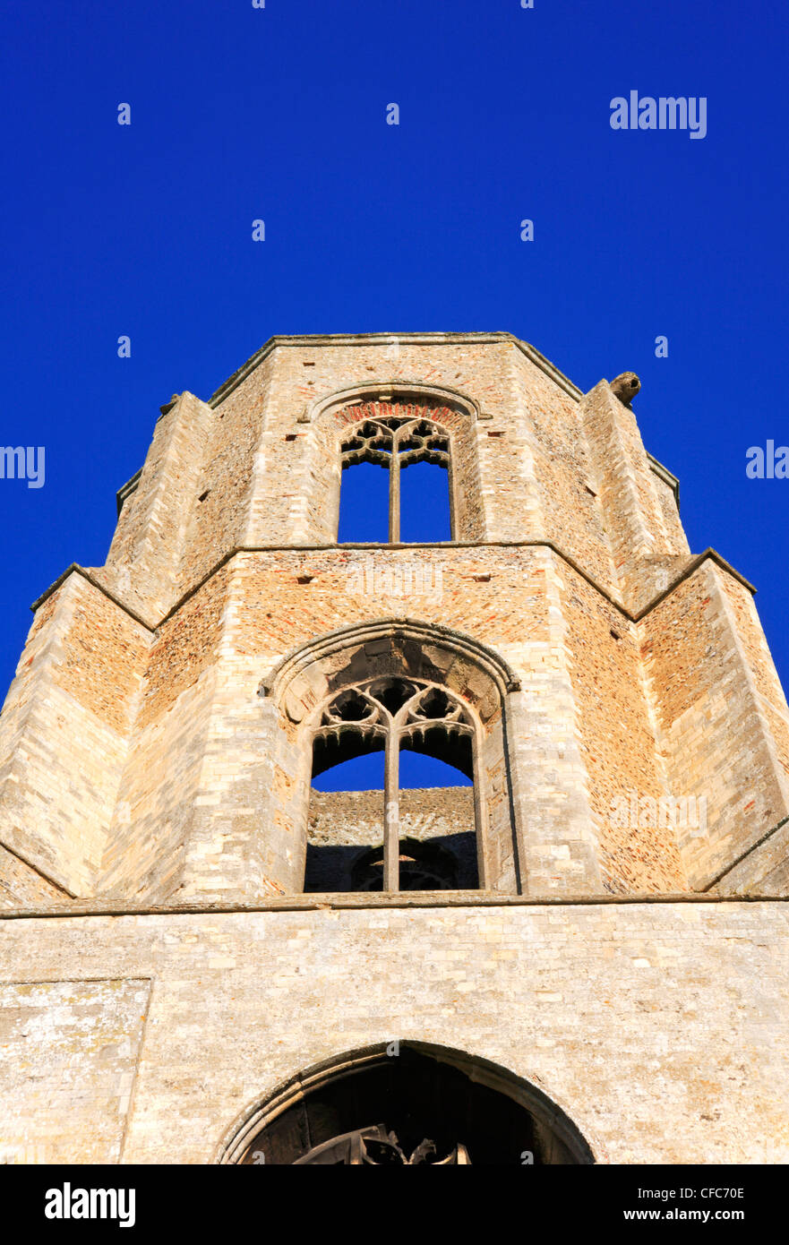 Octagonal central tower hi-res stock photography and images - Alamy