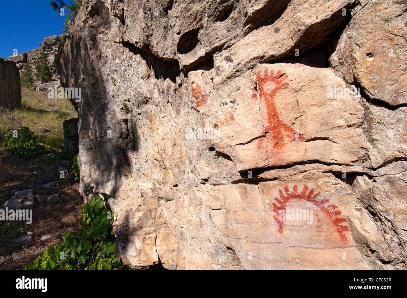 Pictographs vaseux lake provincial park hi-res stock photography and ...