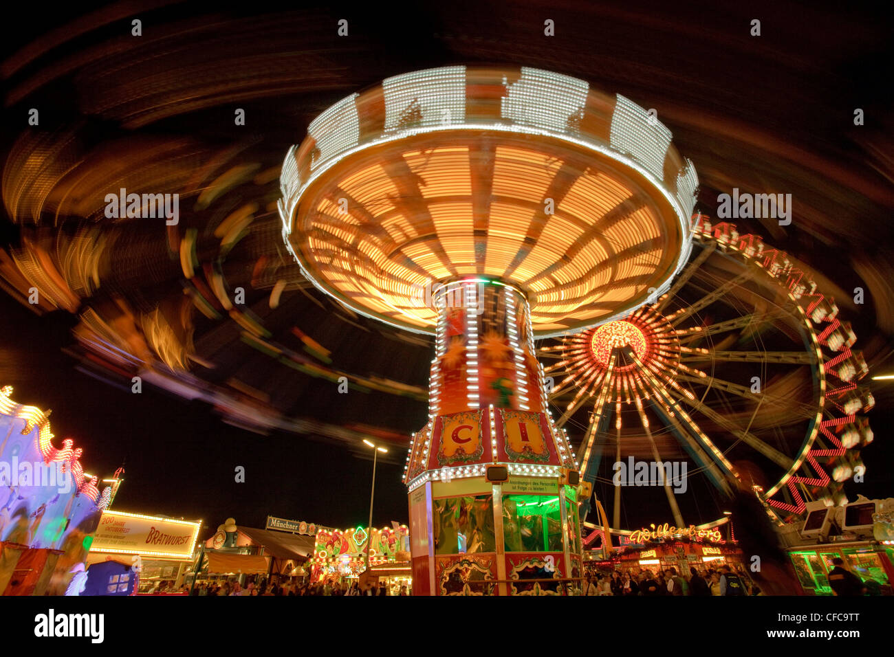 Swing carousel at the oktoberfest hi-res stock photography and images ...