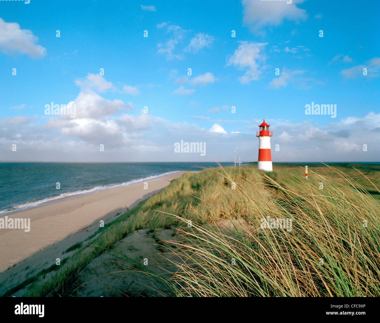 Lighthouse in the dunes, Ellenbogen, List, Sylt island, Schleswig ...