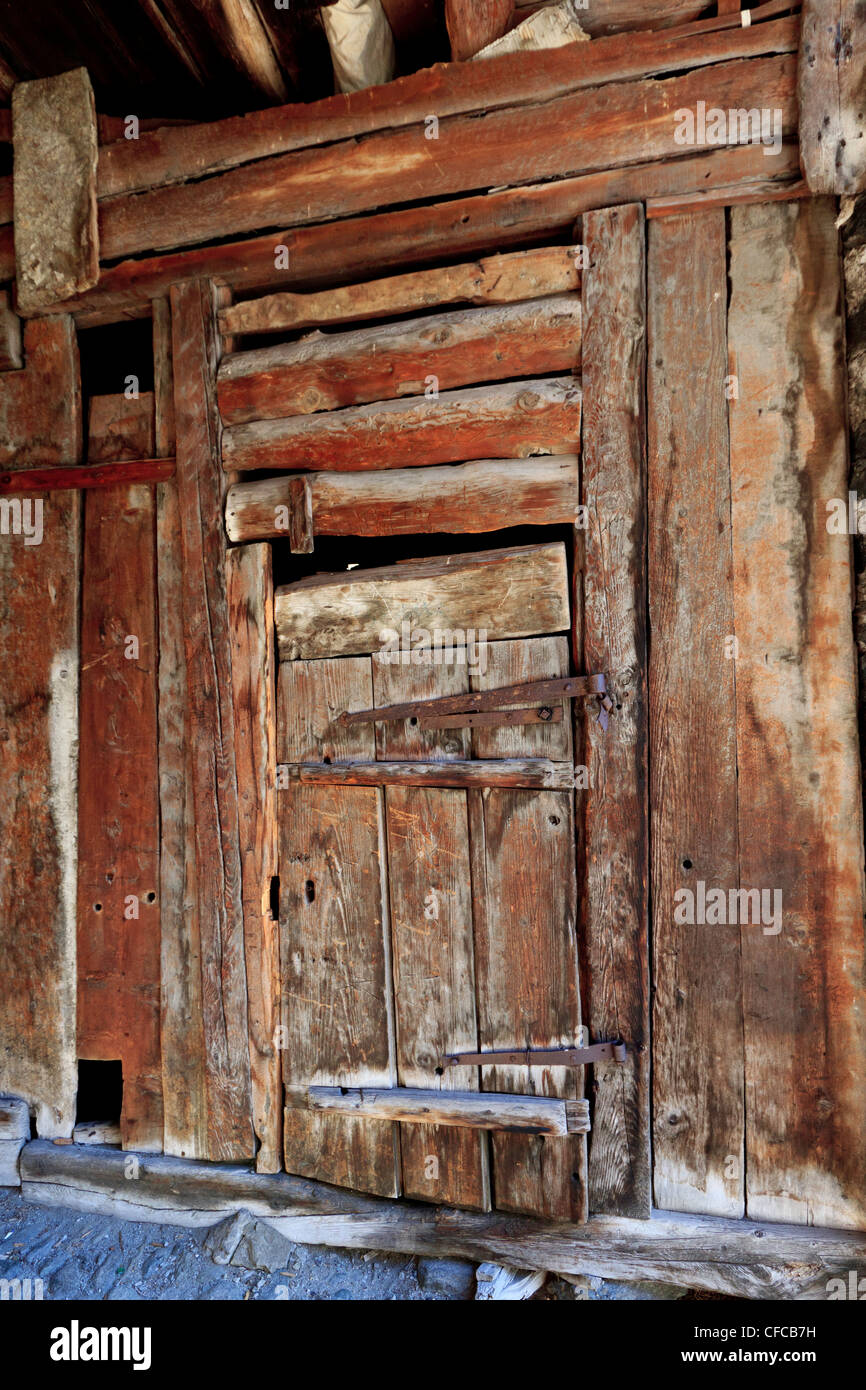 Bourg-Saint-Pierre, Valais, Switzerland, log cabin, old, door, wood ...