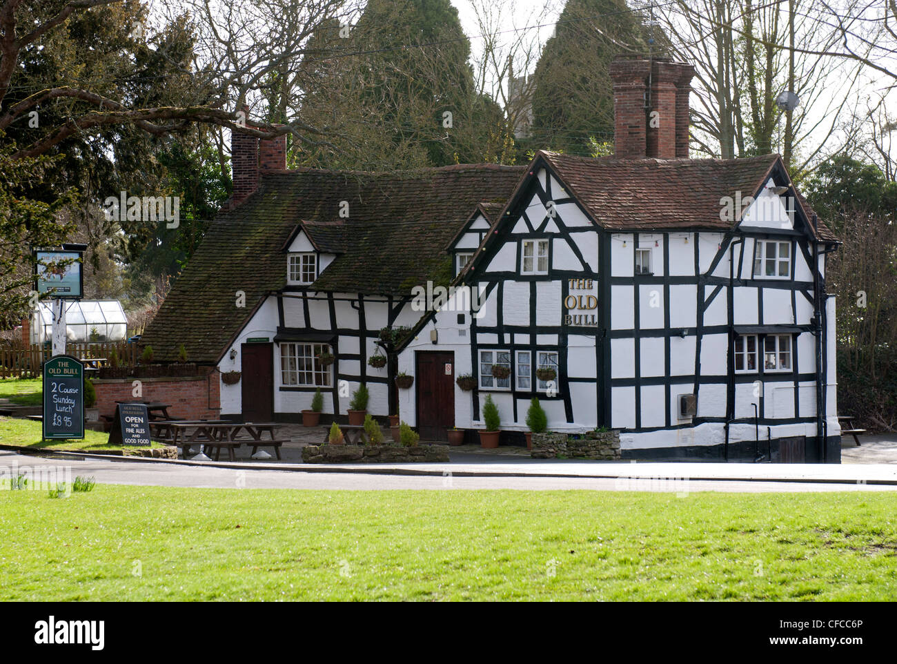 Inkberrow hi-res stock photography and images - Alamy