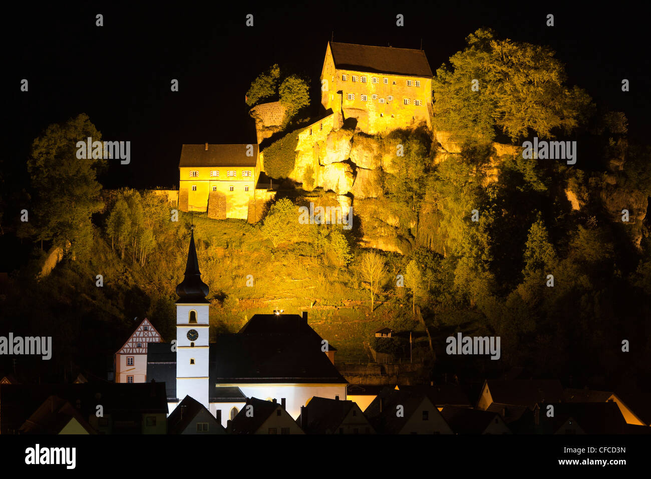 Castle pottenstein bavaria germany hi-res stock photography and images ...