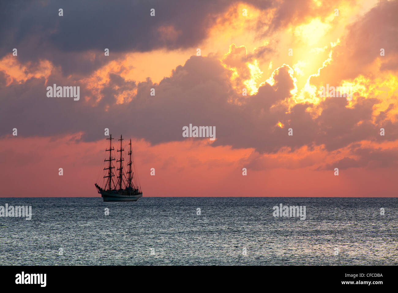 Sedov ship hi-res stock photography and images - Alamy