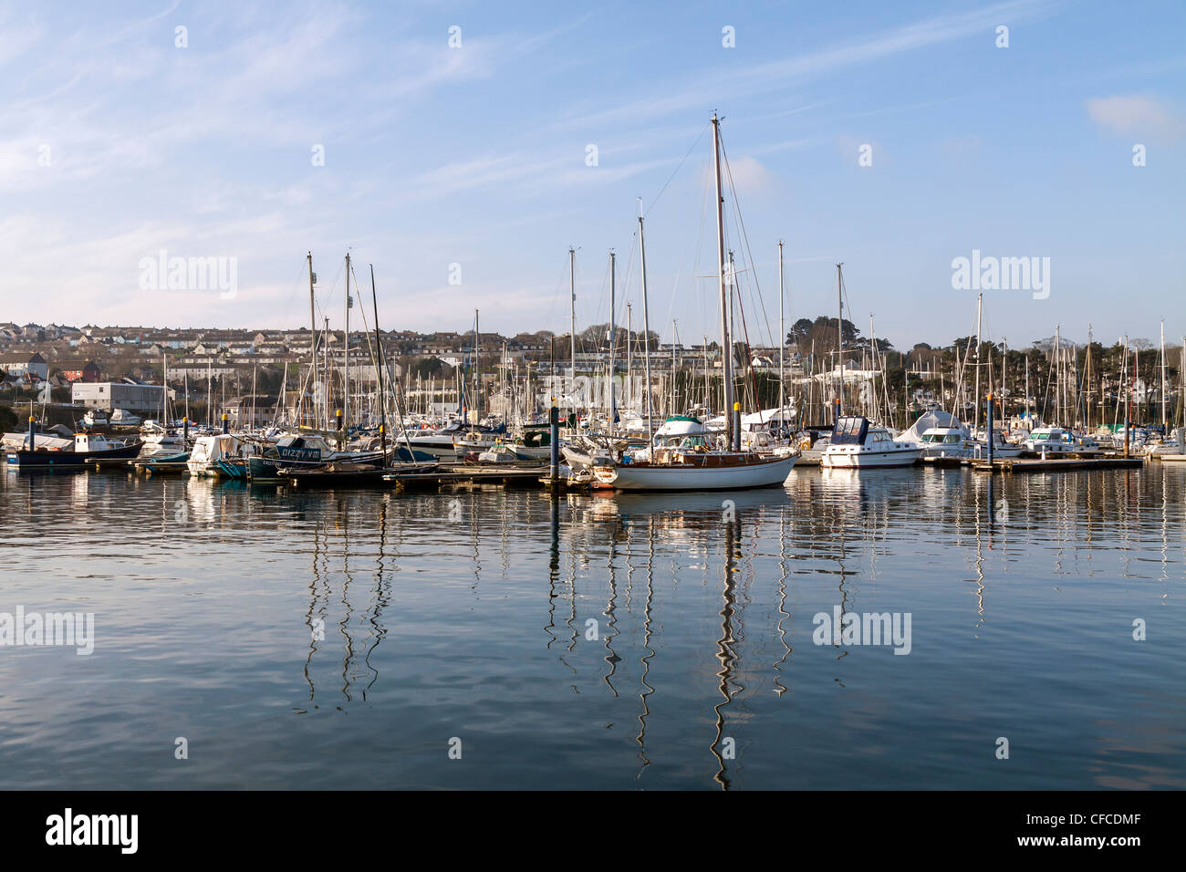 Falmouth harbour hi-res stock photography and images - Alamy