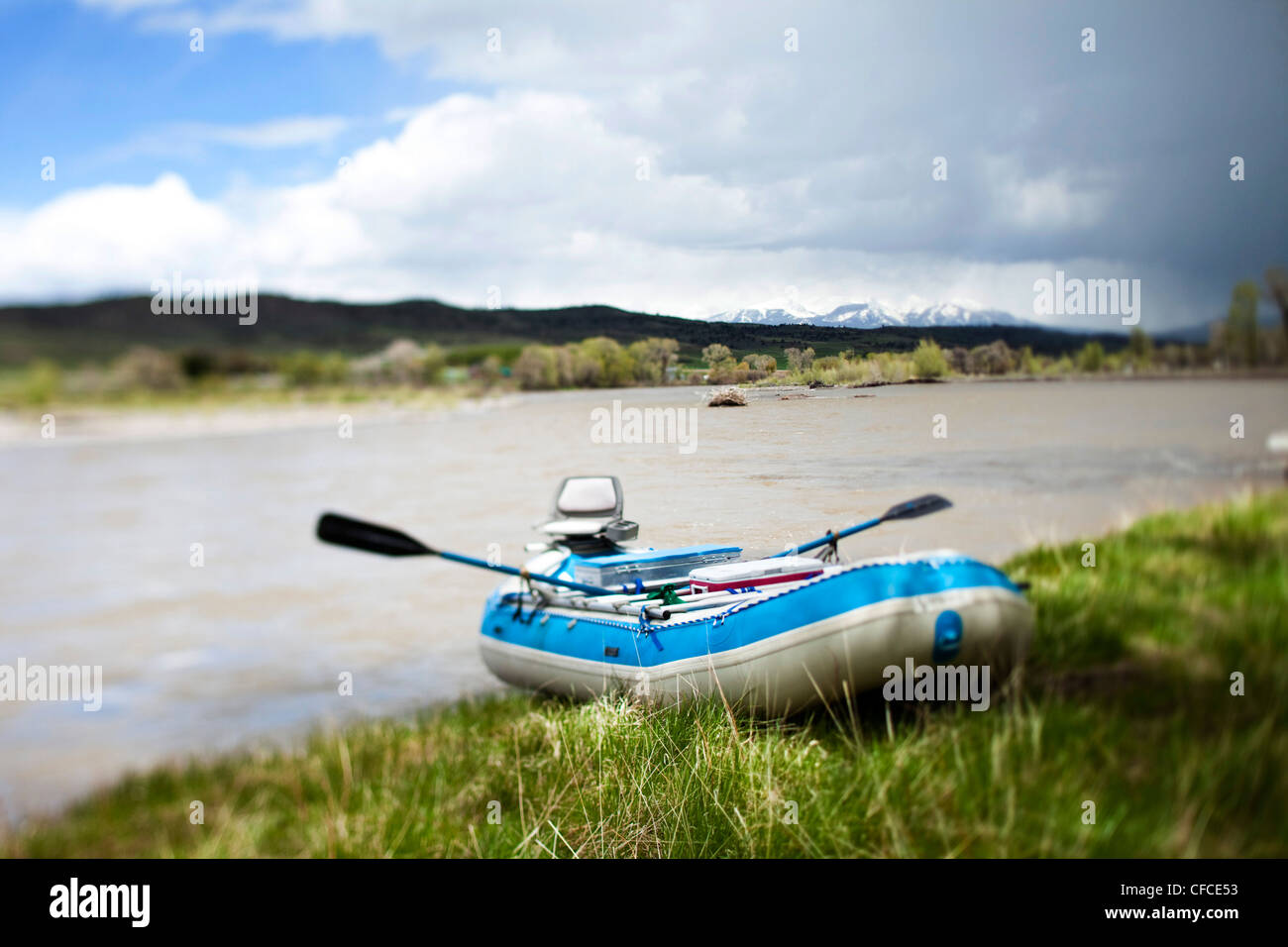 Yellowstone river raft hi-res stock photography and images - Alamy