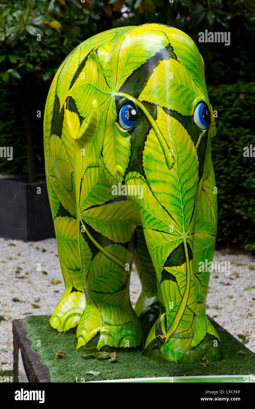 Elephant statues in London as part of the Elephant Parade Stock Photo ...