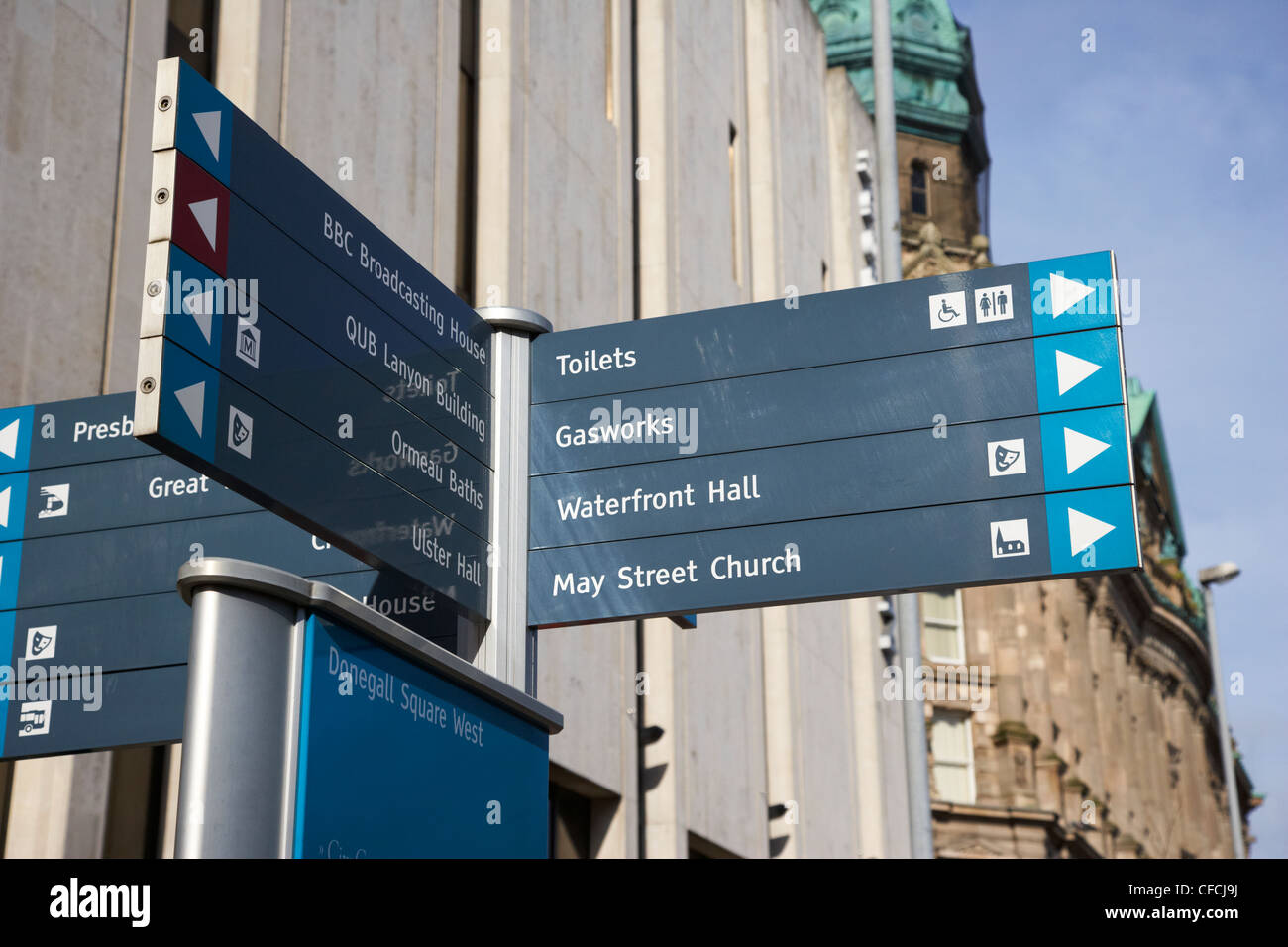 tourist directions and information signs donegall square Belfast ...