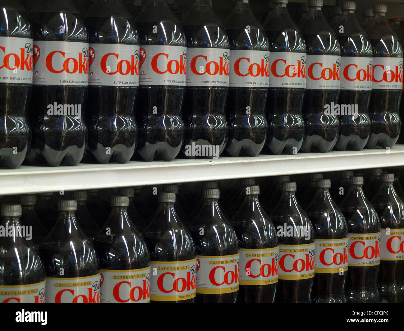 Soda pop grocery store hi-res stock photography and images - Alamy
