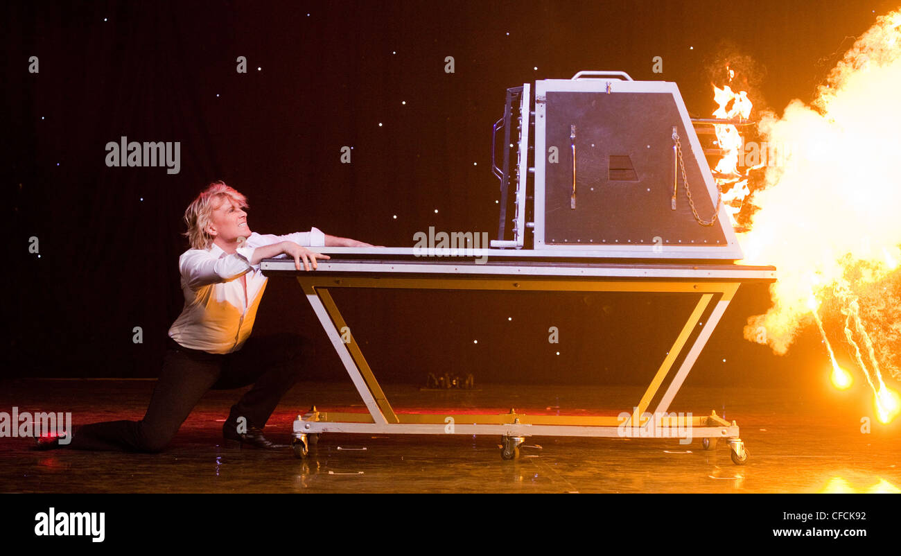 Hans Klok, The Houdini Experience, London, England, United Kingdom ...