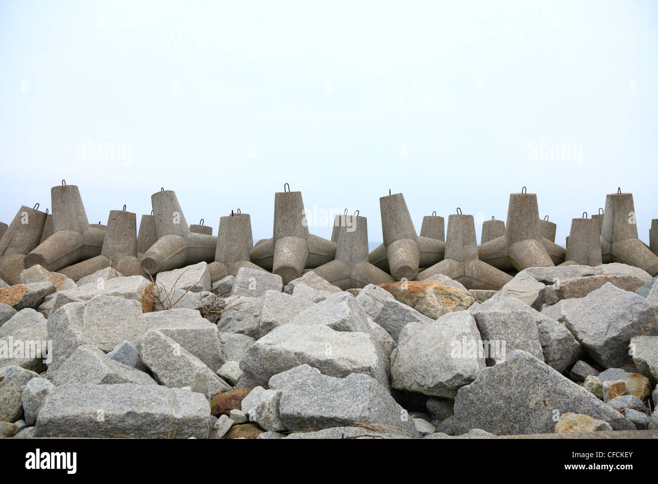 Dam of stones on the coast Stock Photo - Alamy