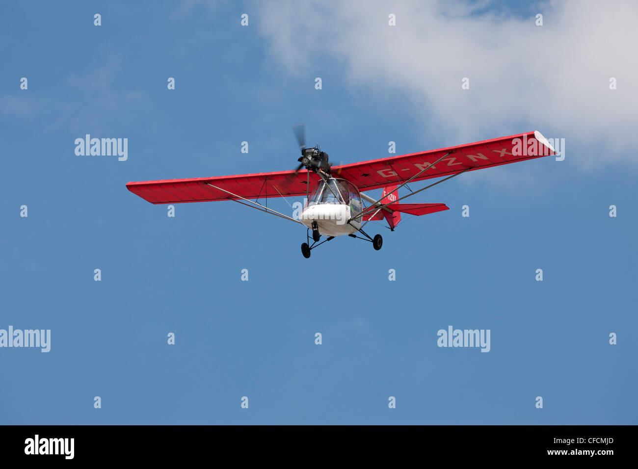 Thruster t600n g mznx microlight aircraft hi-res stock photography and ...