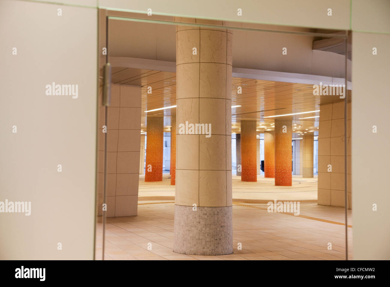 Japan, Tokyo, Shiodome, Underground Walkway Stock Photo - Alamy