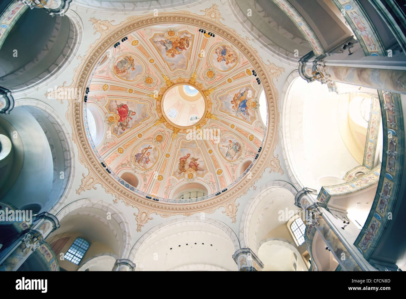 Frauenkirche dresden interior hi-res stock photography and images - Alamy