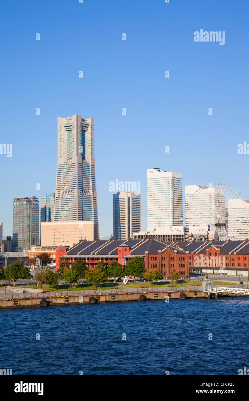 Japan, Tokyo, Yokohama, Minatomirai Area Waterfront Skyline Stock Photo ...