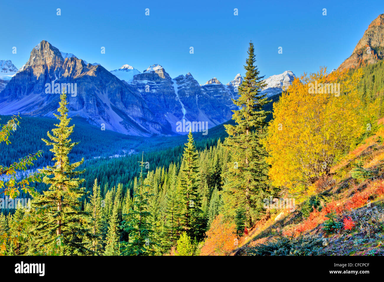 Valley of The Ten Peaks, Banff National Park, Alberta, Canada Stock Photo - Alamy